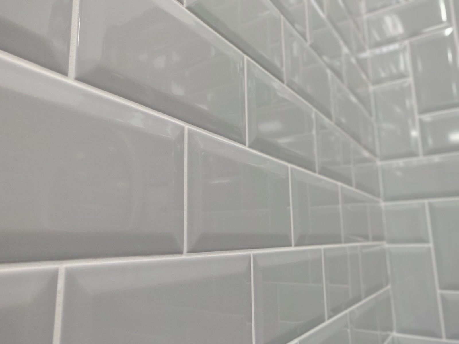 Metrolite Underground Subway Beveled Brick Effect Ceramic Wall Tile Box ...