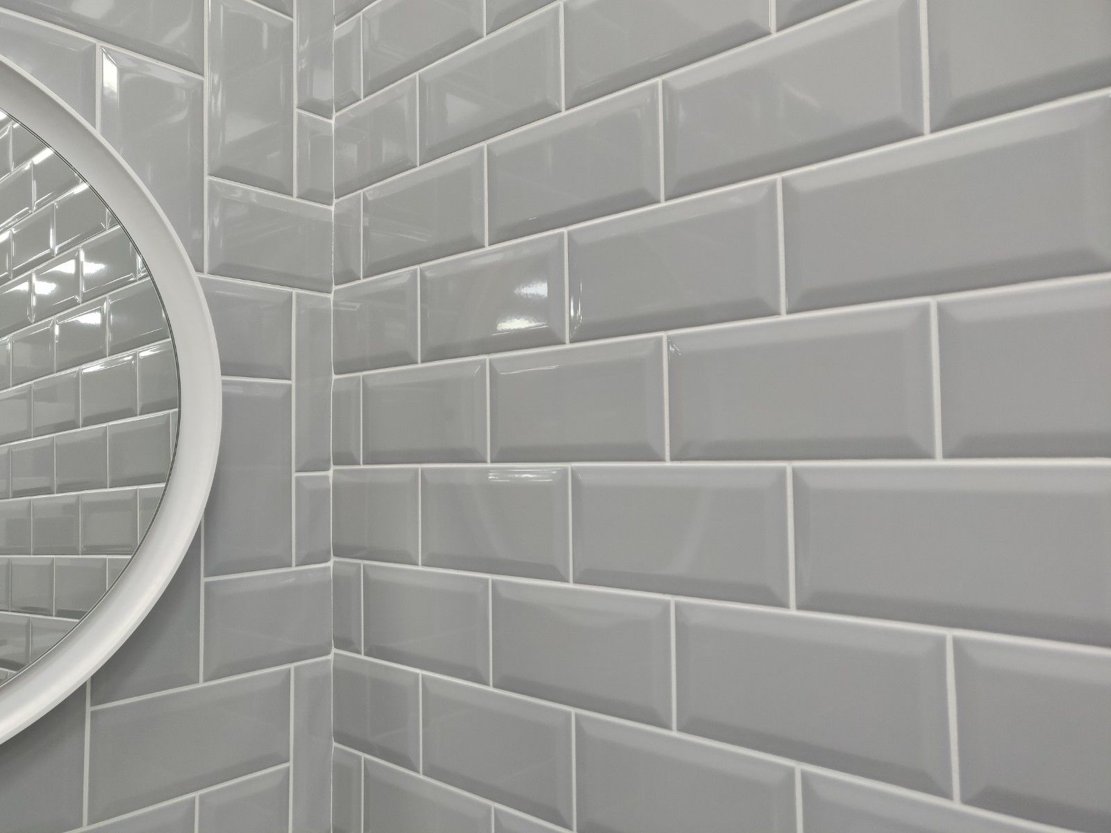 Metrolite Underground Subway Beveled Brick Effect Ceramic Wall Tile Box ...